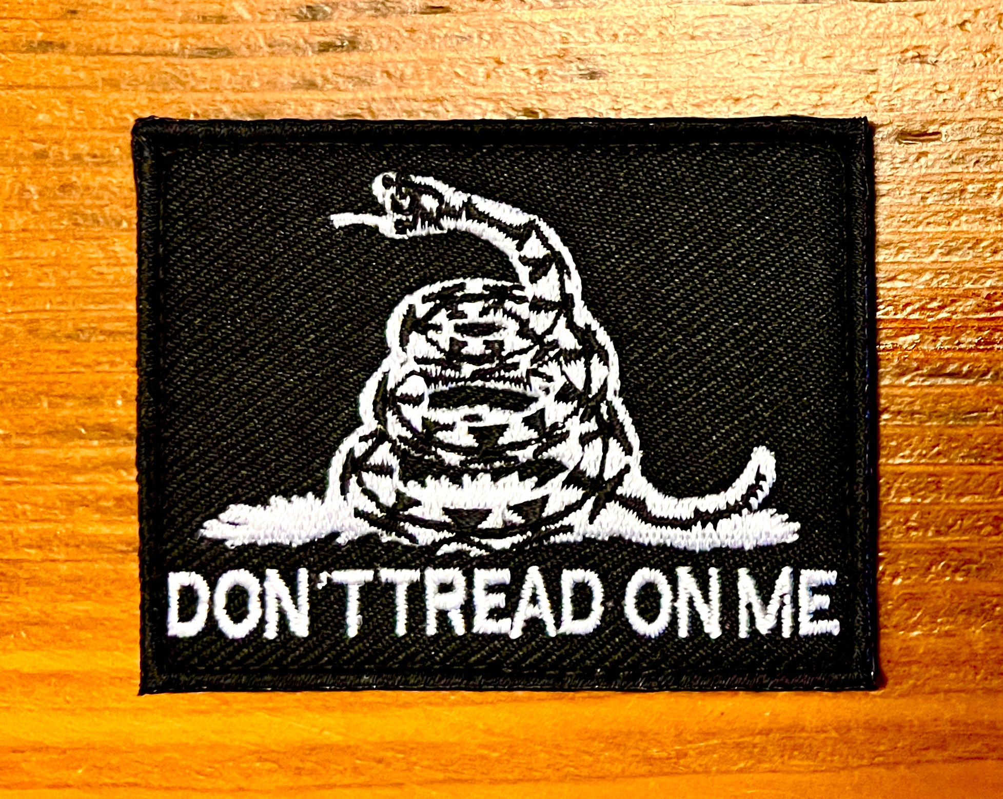 Don't Tread on Me (Black) - New 2024 Edition – Cornhole Patch Dude