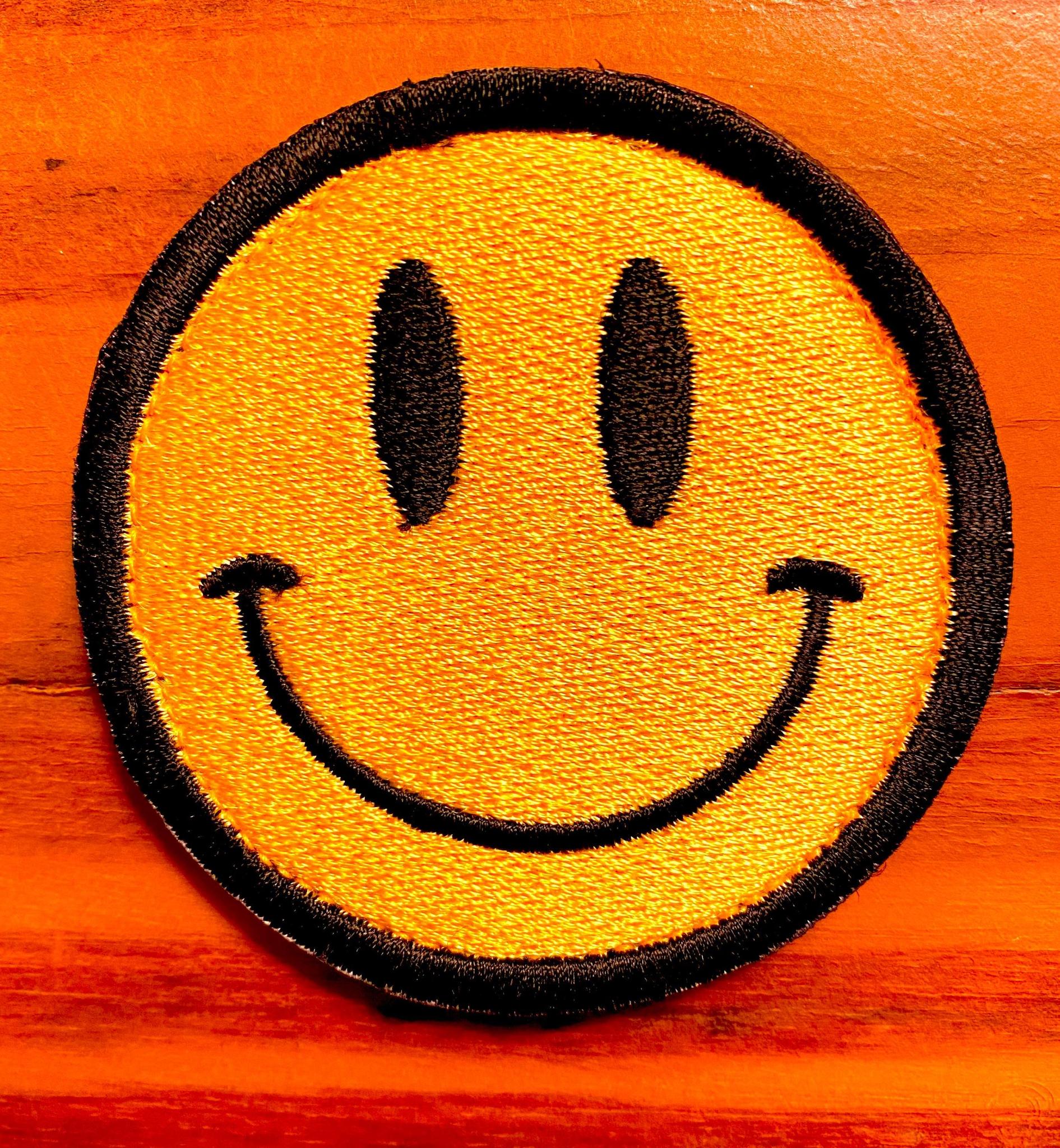 Be Happy – Cornhole Patch Dude